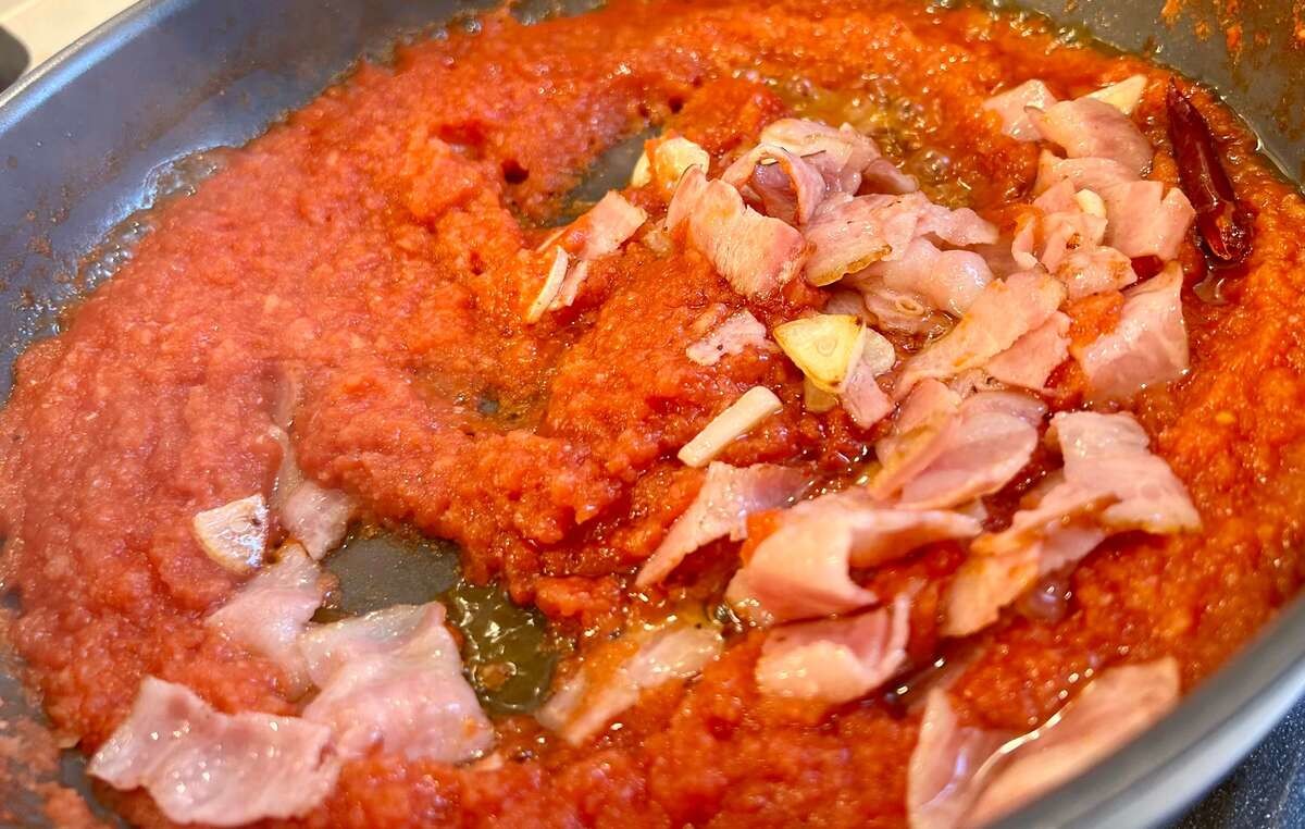 【タモリさん流トマトスパゲッティ】に感動!1口食べてみると「うまっっ!」料理の腕前も一流でした… ヨムーノ